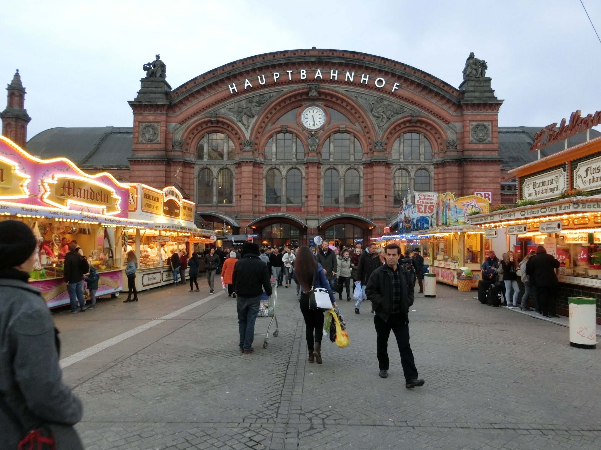 ブレーメン最大のお祭り フライマルクト | しめじのドイツ留学生日記