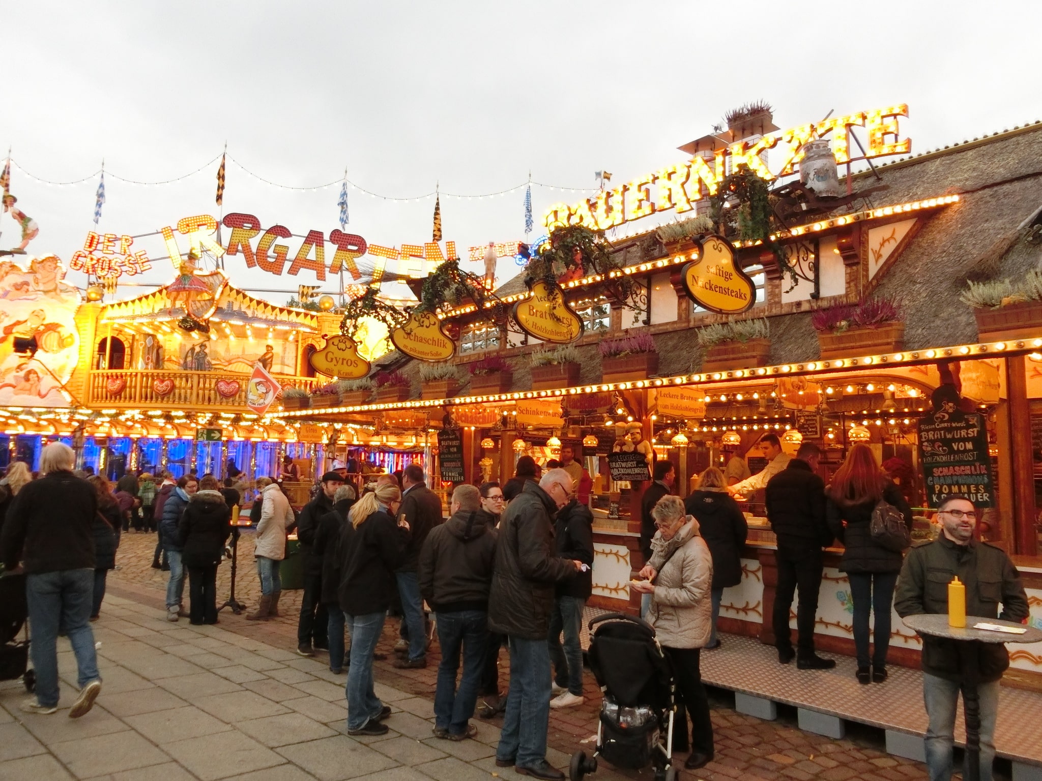 ブレーメン最大のお祭り フライマルクト | しめじのドイツ留学生日記